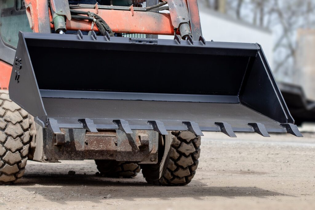 Express Steel HD Tooth Buckets – TN Skid Steer Supply