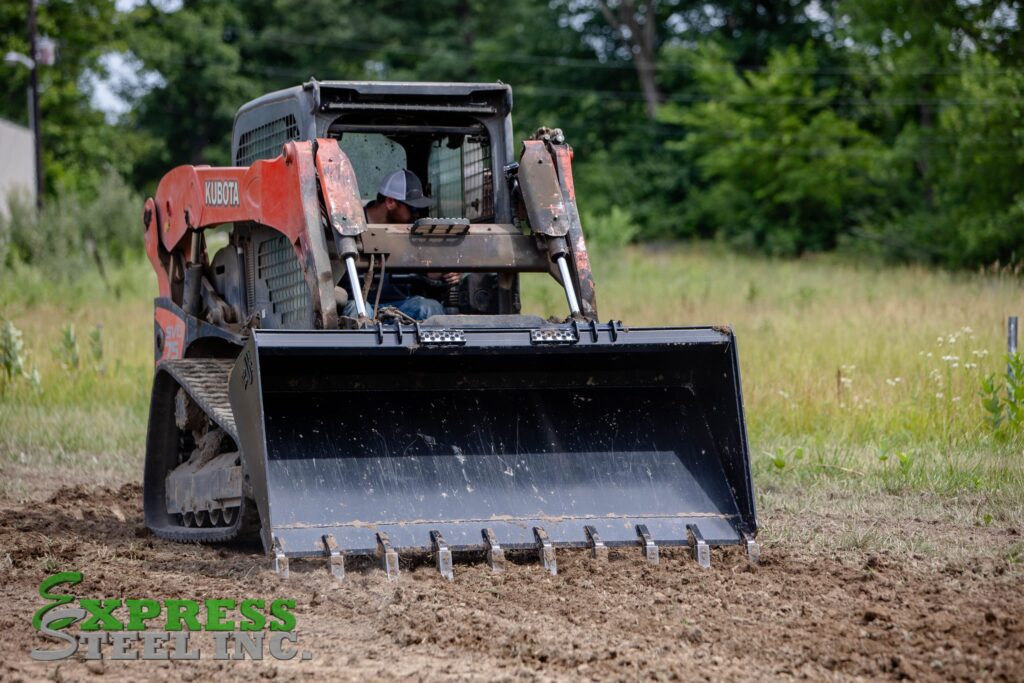 Express Steel HD Tooth Buckets – TN Skid Steer Supply