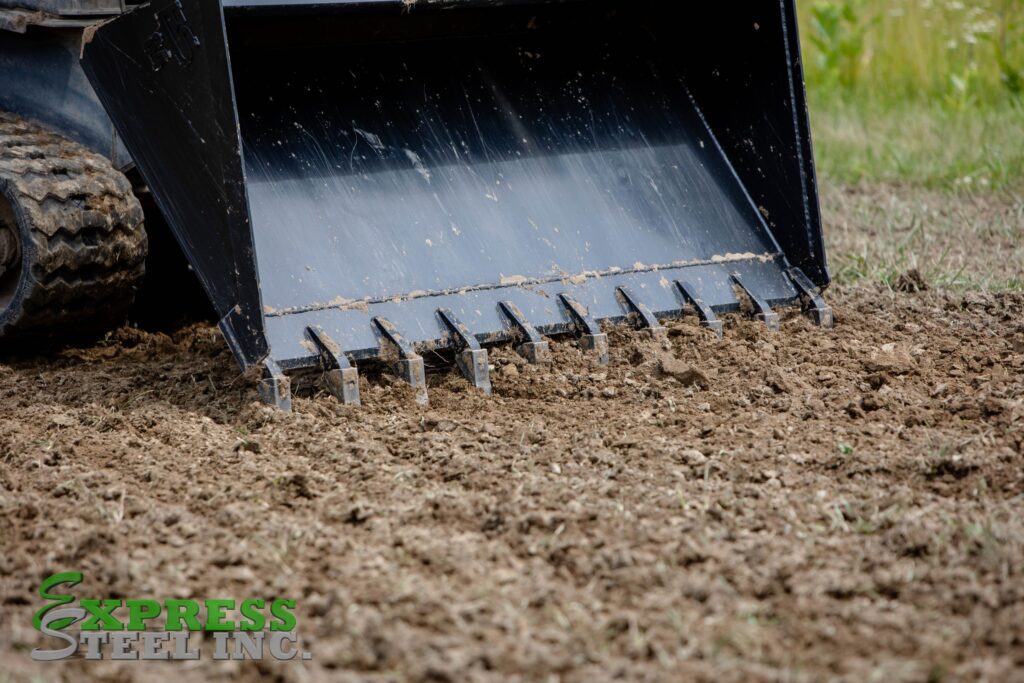 Express Steel HD Tooth Buckets – TN Skid Steer Supply