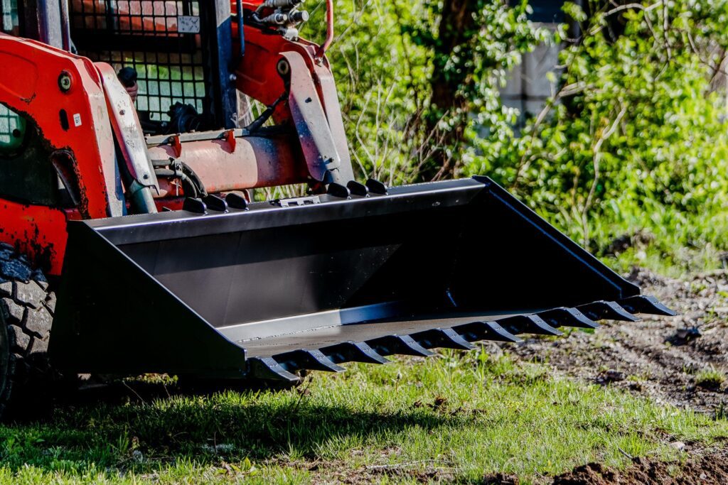Express Steel HD Tooth Buckets – TN Skid Steer Supply