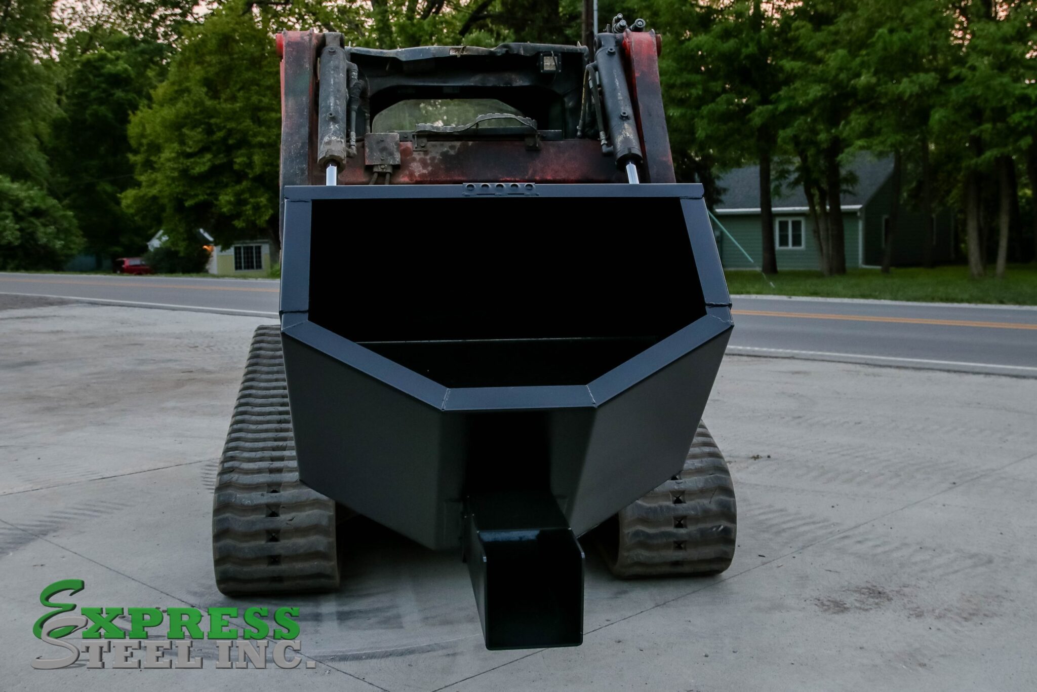 Express Steel Manual Concrete Placement Buckets – TN Skid Steer Supply